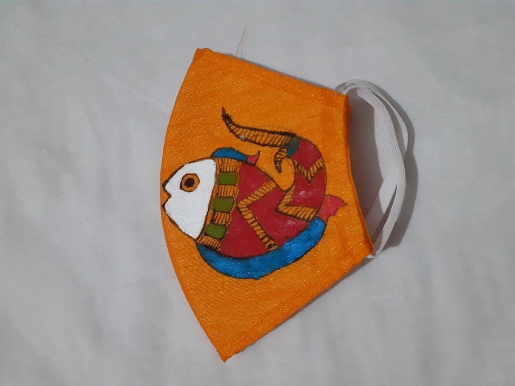 Fishmotif Orange Masks – NIEUWEEK